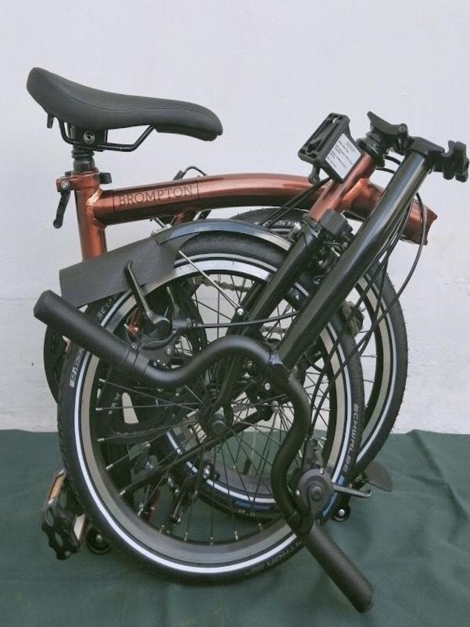 Brompton M2L Flame Lacquer - High Achievers